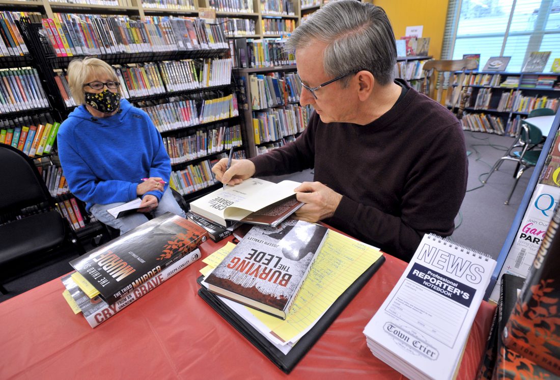 Homecoming read | News, Sports, Jobs - Messenger News